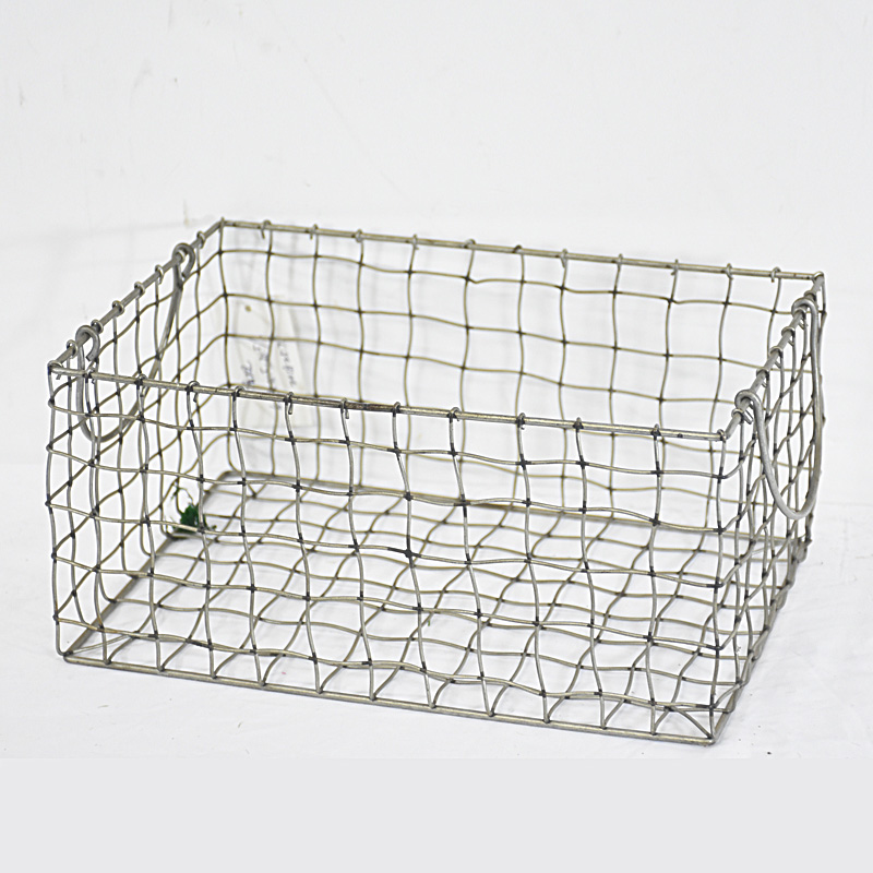 Vintage Rustic Small Metal Wire Mesh Basket With Handle - Buy metal ...
