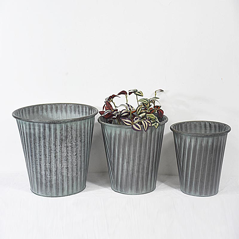 set 3 rustic farmhouse style galvanized metal planter - Buy planter ...